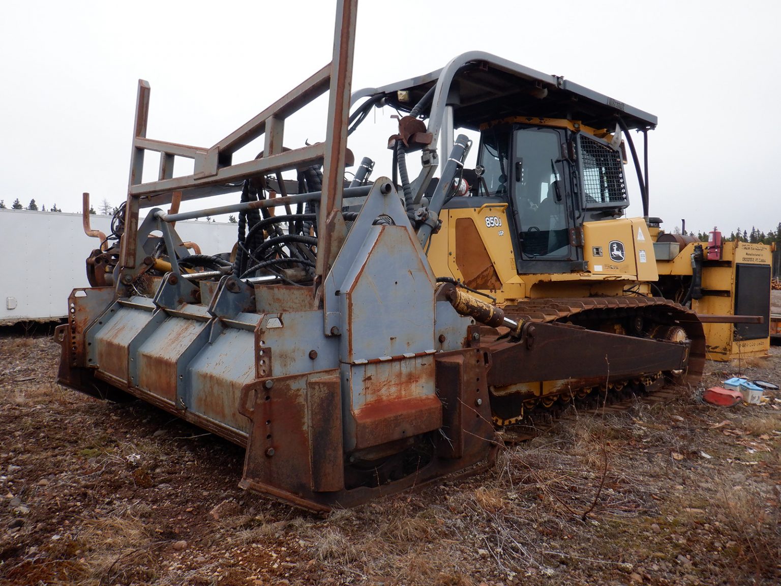 John Deere 850J with ROTO SLASHER – Eastern Frontier Atlantic